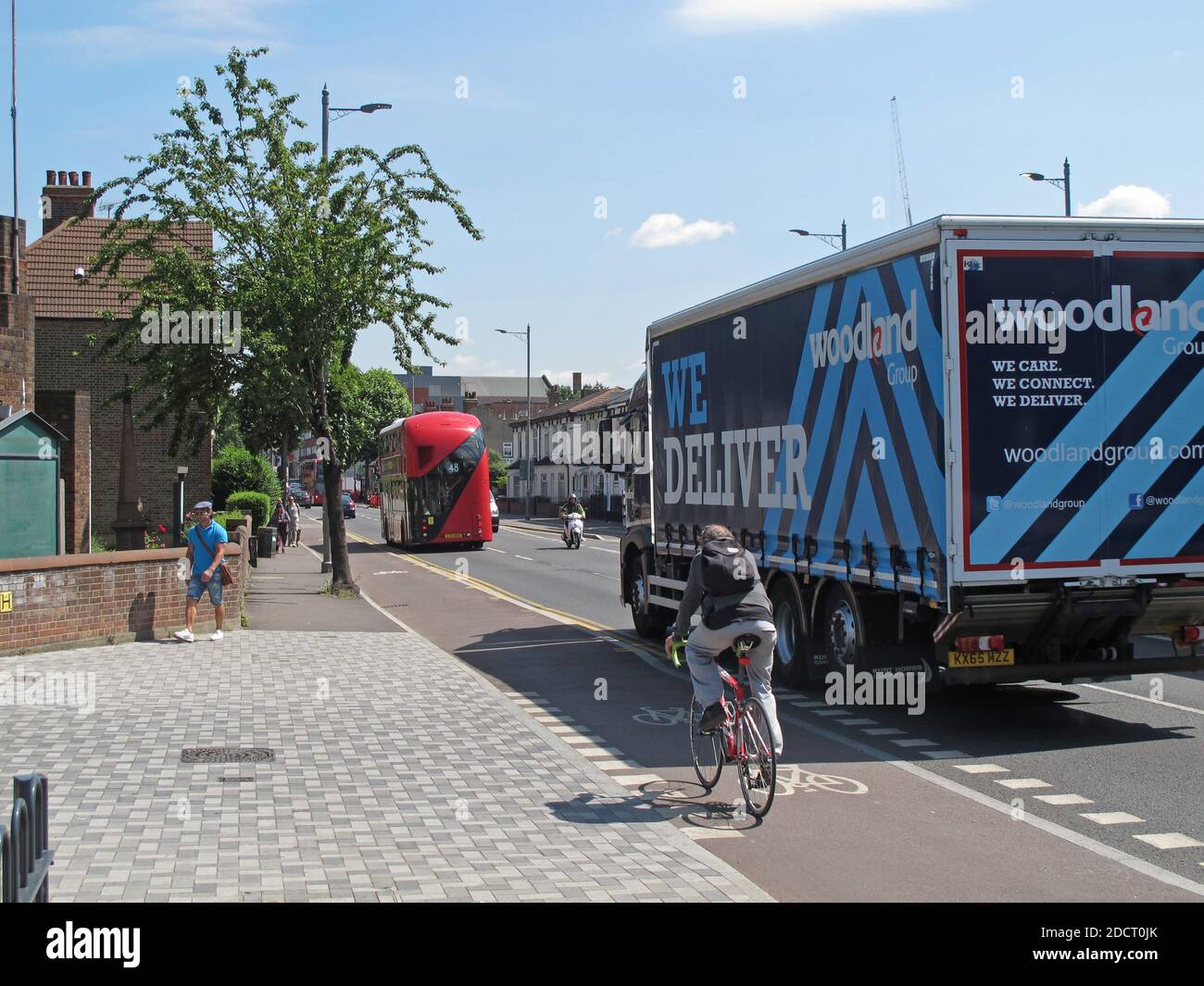 Segregated bike lanes london hi-res stock photography and images - Alamy
