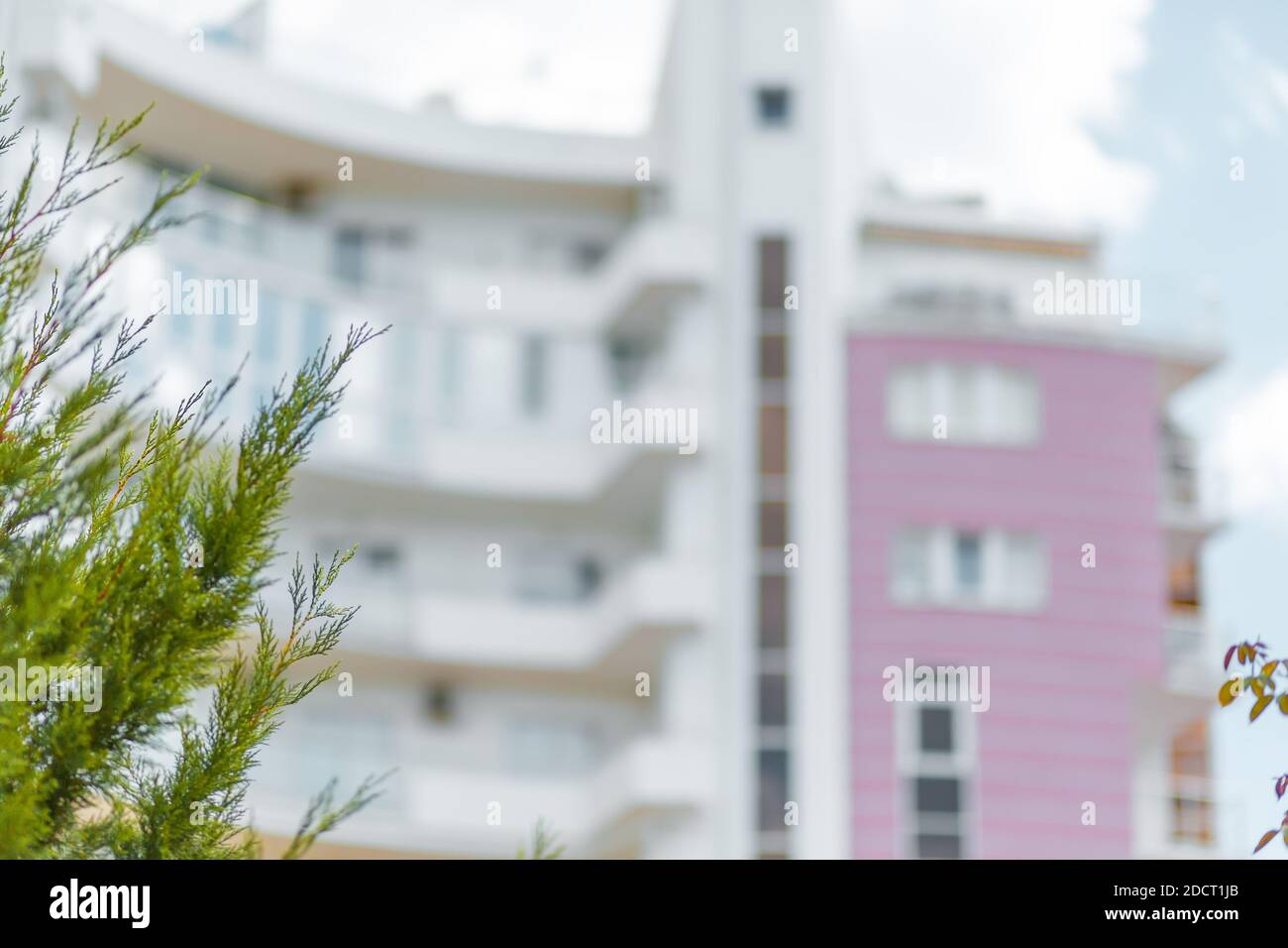 Modern high-rise in a blur. Modern urban background Stock Photo - Alamy