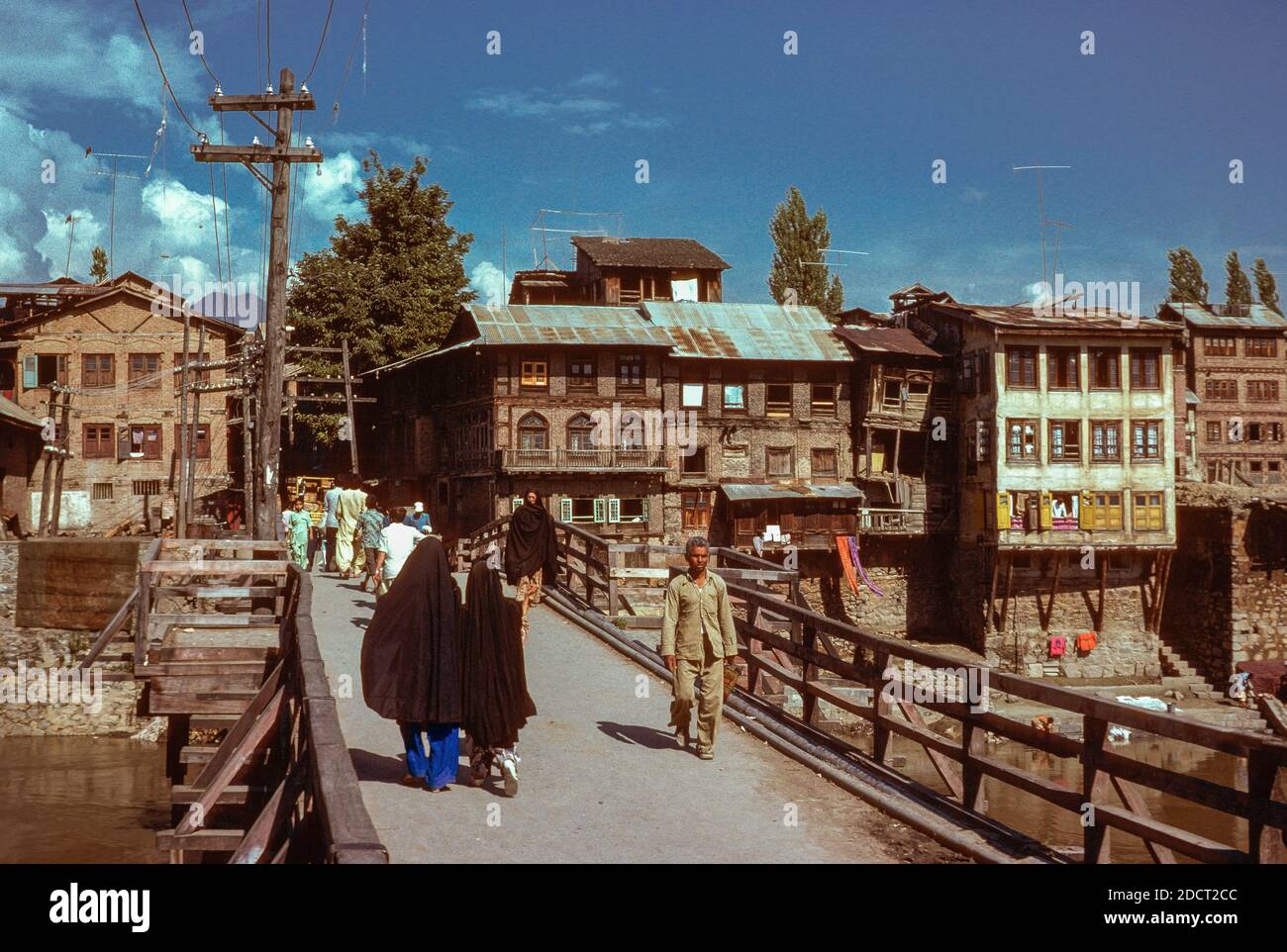 Bridge over the Jhelum River in Srinagar, Kashmir, India Stock Photo ...