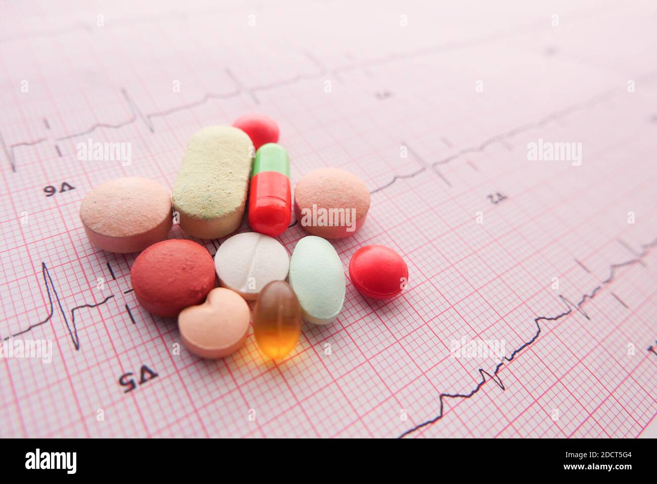 prescription medical pills on a cardio diagram Stock Photo - Alamy