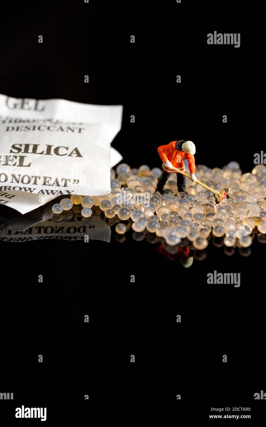 Sachet litter hi-res stock photography and images - Alamy