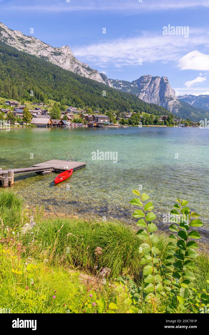 Grundlsee hi-res stock photography and images - Alamy