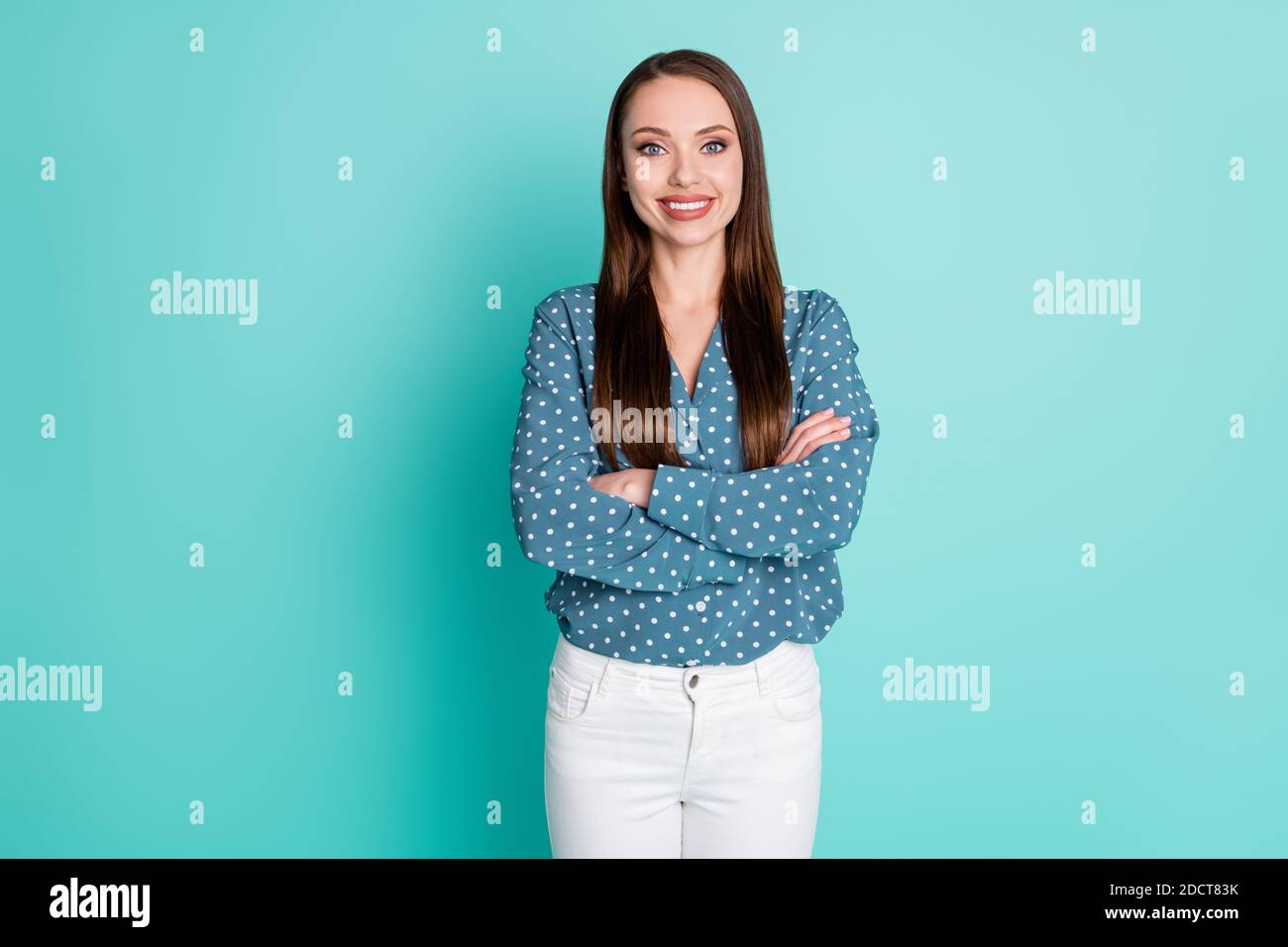 Photo of attractive pretty lady cross hands look in camera smiling ...
