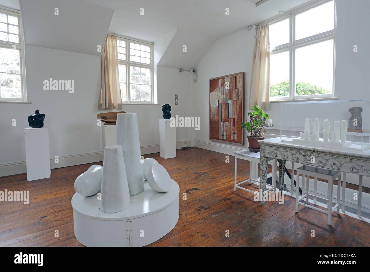Barbara Hepworth Museum and Sculpture Garden, St Ives, Cornwall ...
