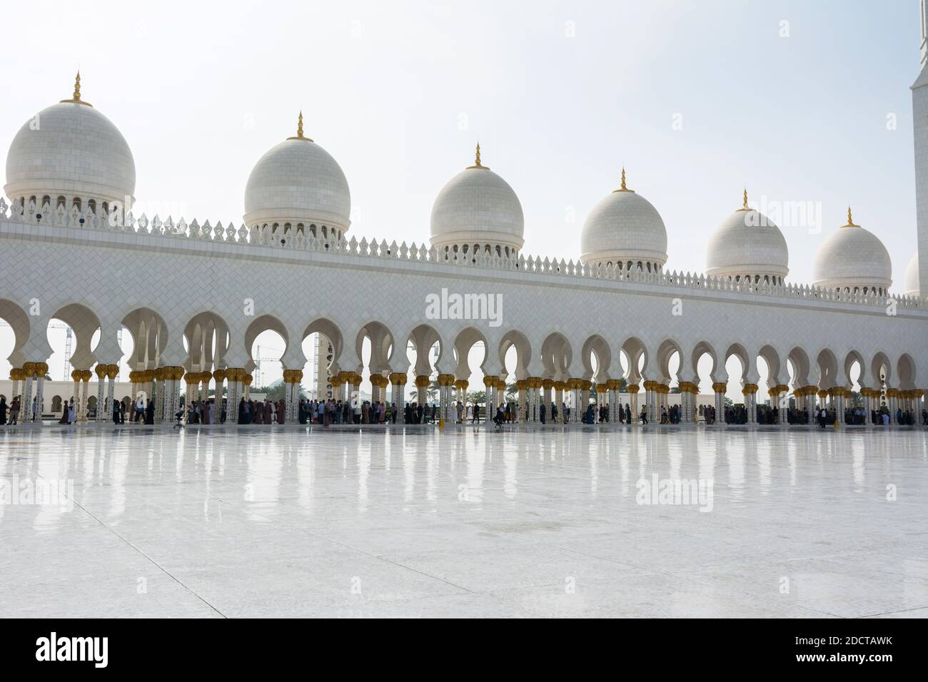 Architectural details of White Grand Mosque built with marble stone ...
