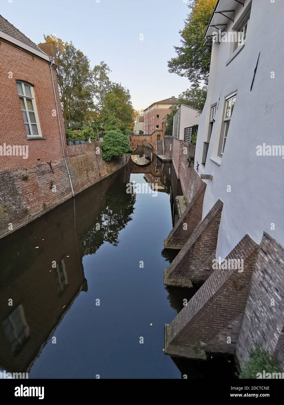 Nice bridges in the Binnendieze in Den Bosch Stock Photo - Alamy