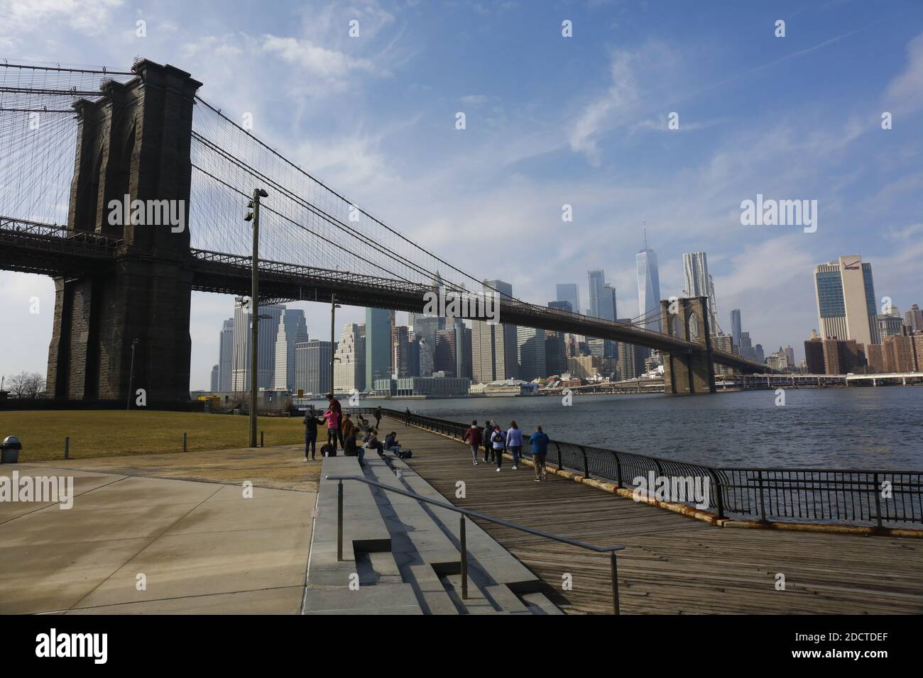 Brooklyn bridge dumbo illustration hi-res stock photography and images ...