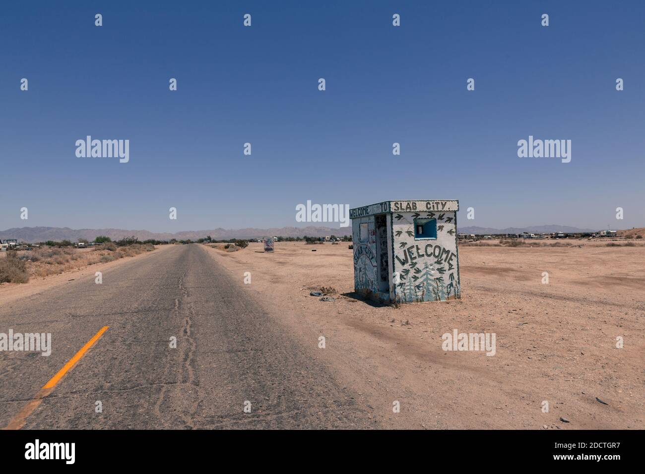 General view of Slab City, also called The Slabs, in the Sonoran Desert ...