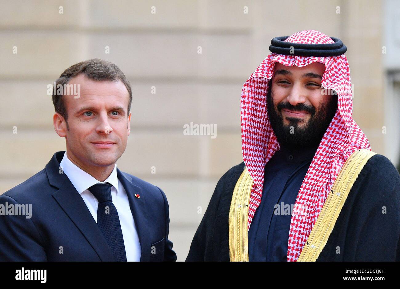 French President Emmanuel Macron welcomes Saudi Arabia's crown prince ...