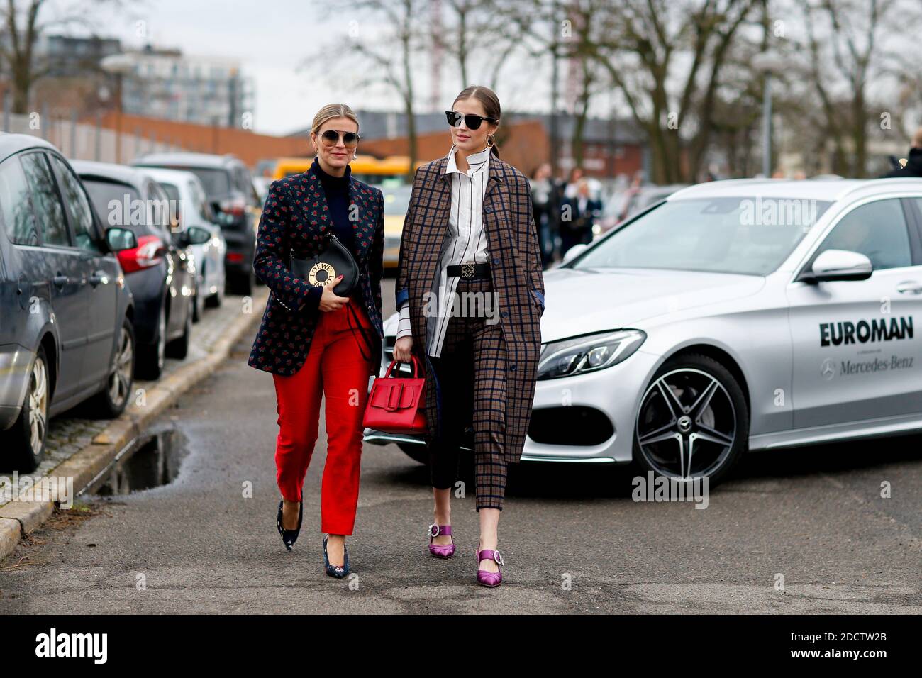 Street style, Janka Polliani and Darja Barannik arriving at Munthe Fall ...