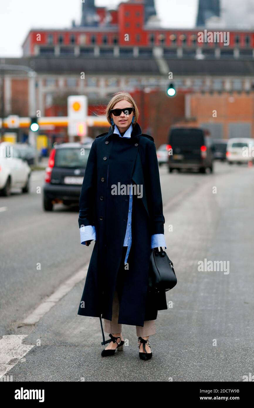 Street style, Tine Andrea arriving at Munthe Fall-Winter 2018-2019 show ...
