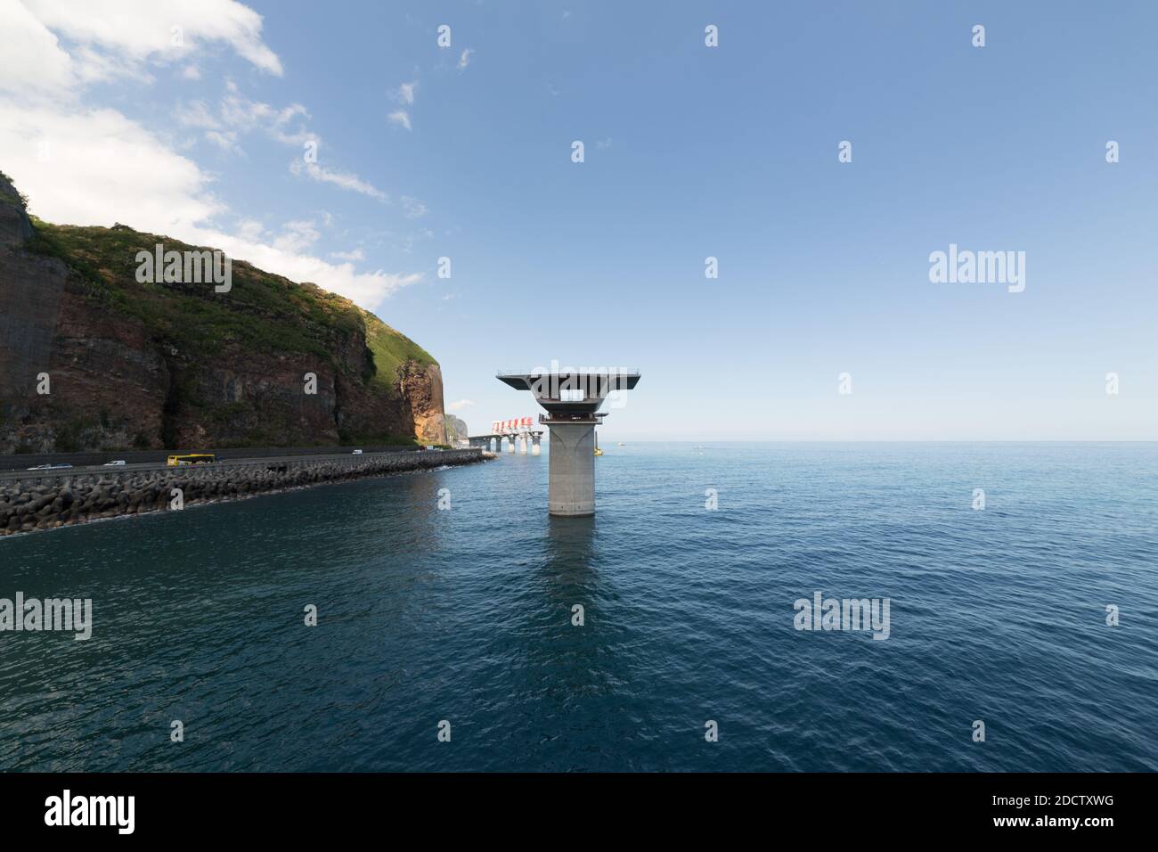 New coastal road reunion island hi-res stock photography and images - Alamy
