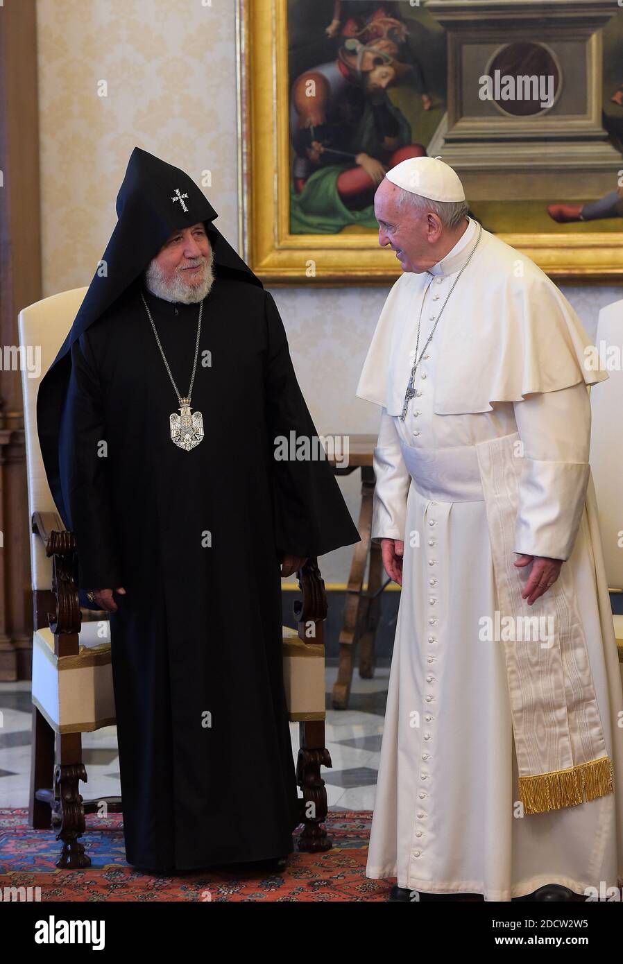 Pope Francis meets with Catholicos of All Armenians leader Karekin II ...