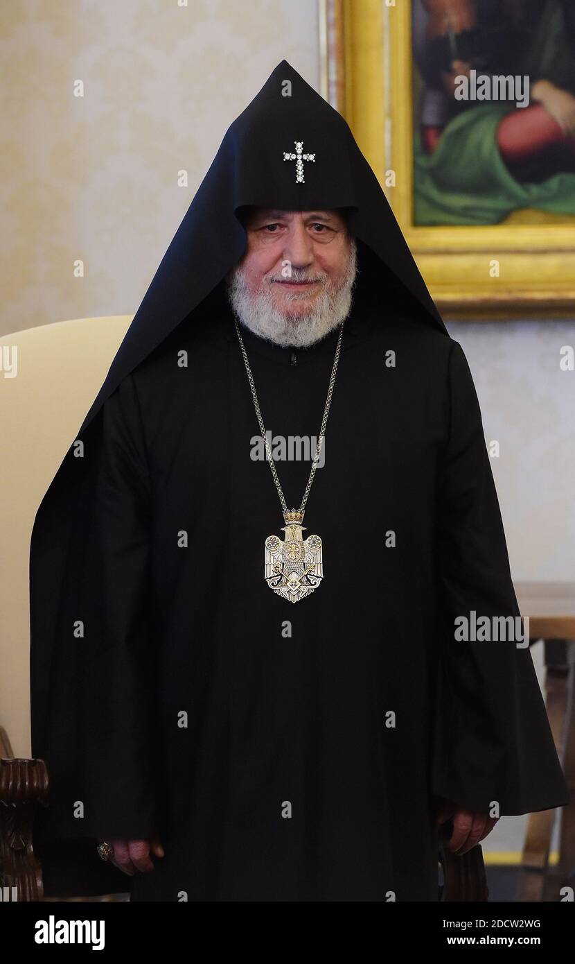 Catholicos karekin ii hi-res stock photography and images - Alamy