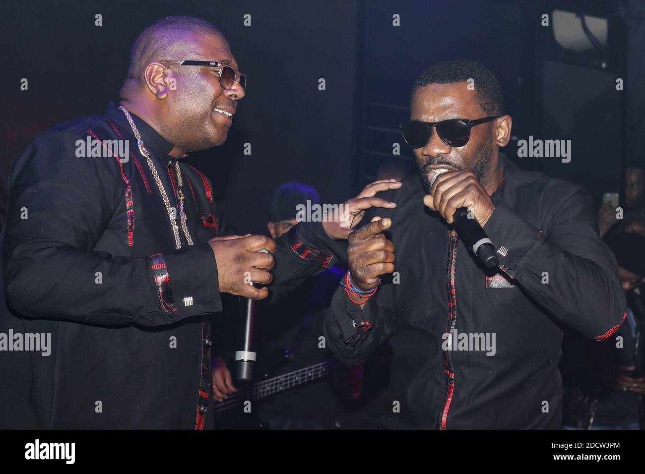 Jacky Brown (des Neg'Marrons) et Passi , membre du label Secteur A ...