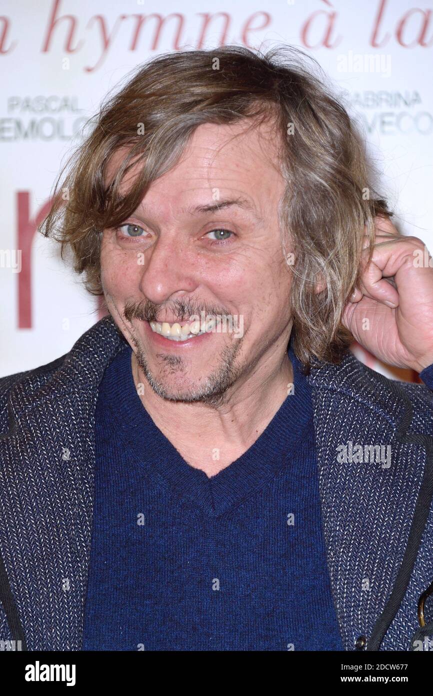 Pascal Demolon assiste a la premiere du film Le Rire de Ma Mere a l'UGC ...