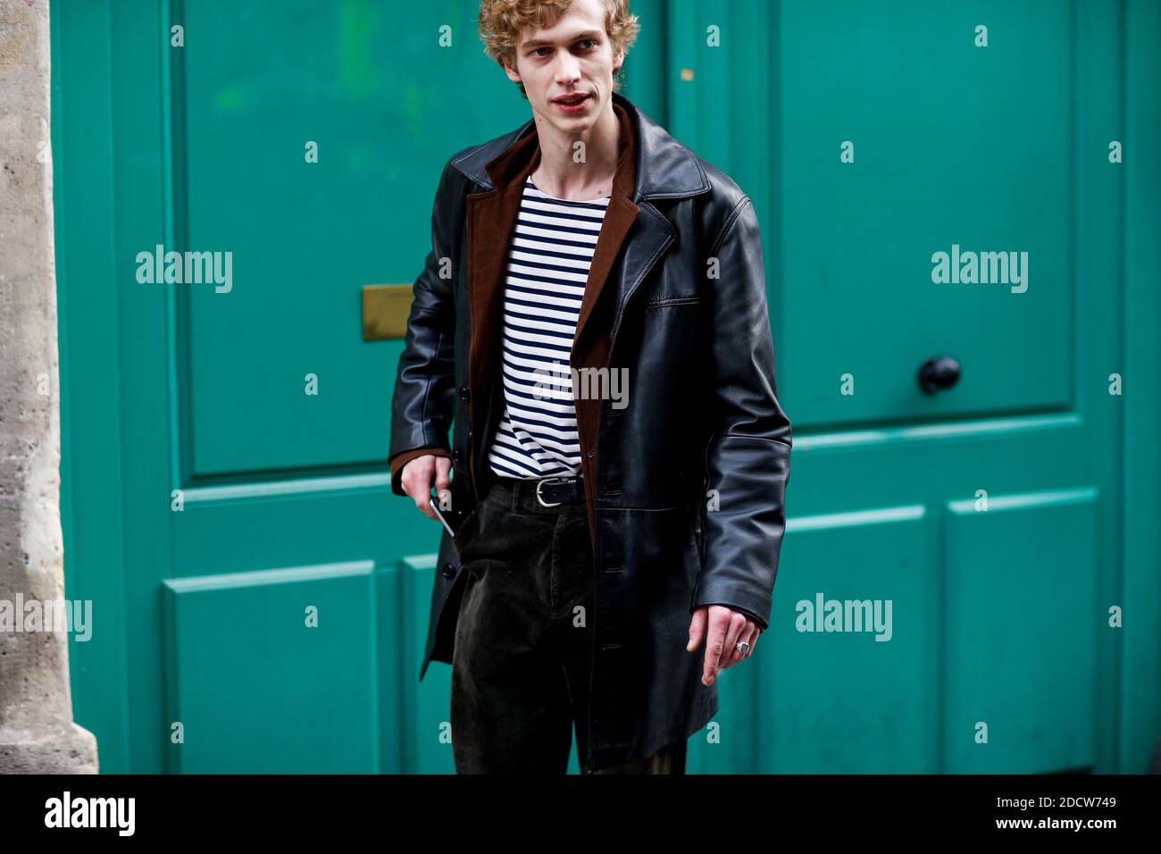 Street style, model Robbi G after Lemaire Fall-Winter 2018-2019 ...