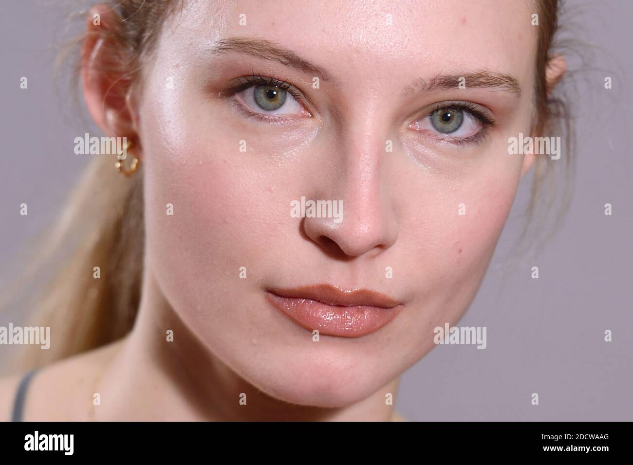 Julia Roy pose lors du 25e Festival du Film Fantastique de Gerardmer a ...