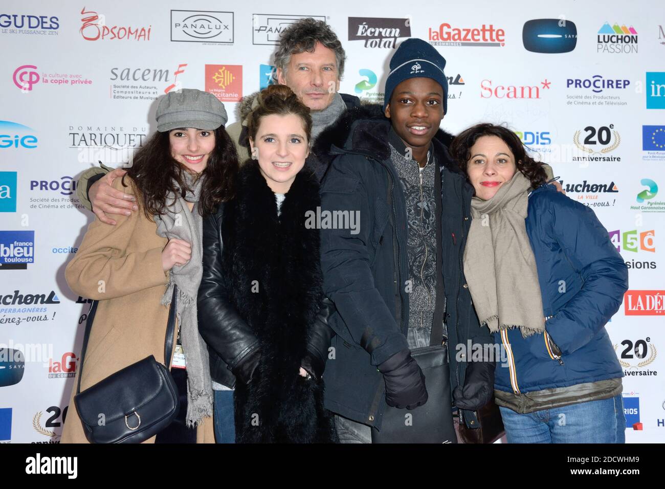 Esther Valding, Louna Espinosa, Diabate Azize, Cecile Rebboah, Nicolas ...