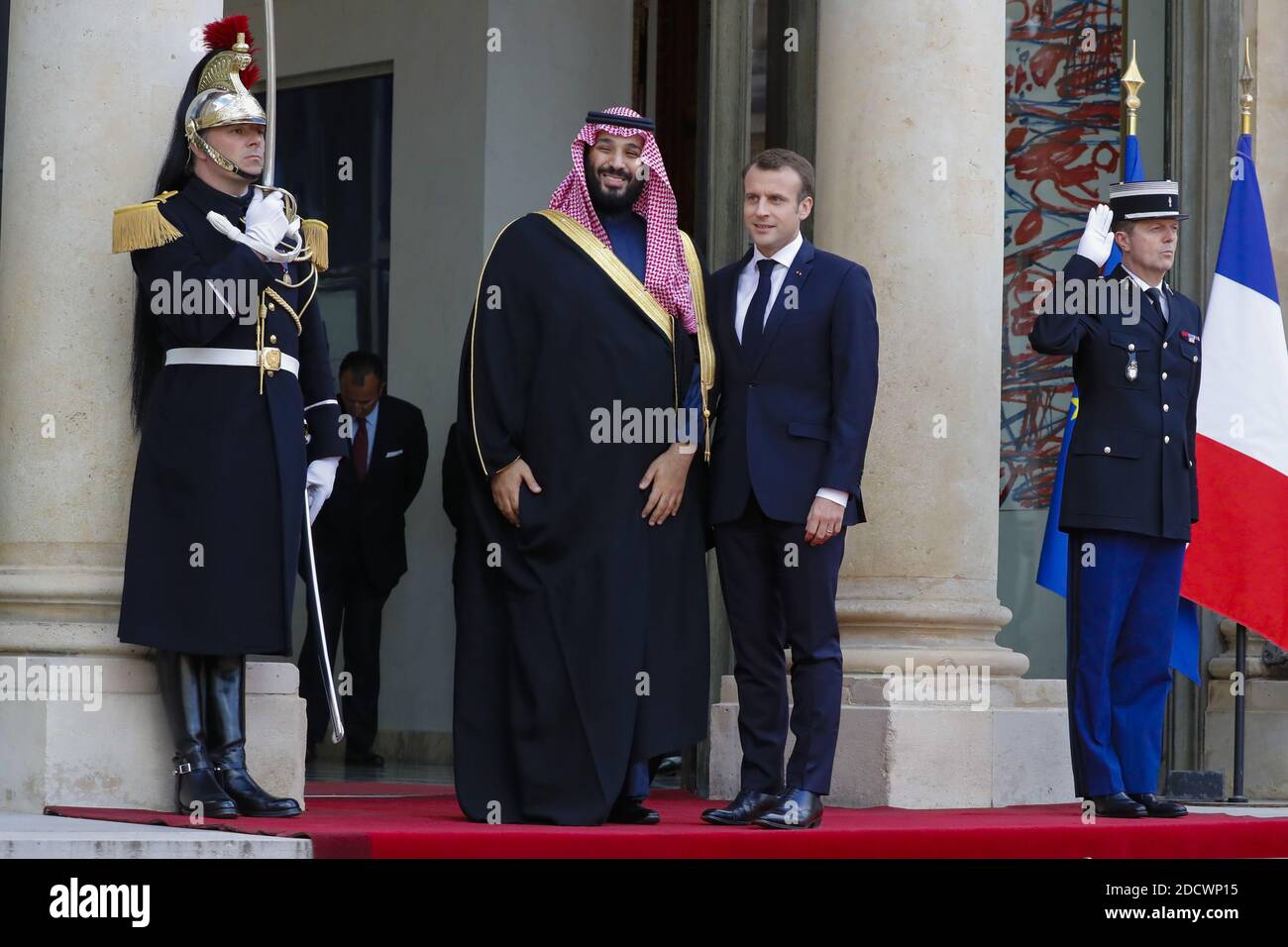 French President Emmanuel Macron receiving Saudi Arabia's Crown Prince ...