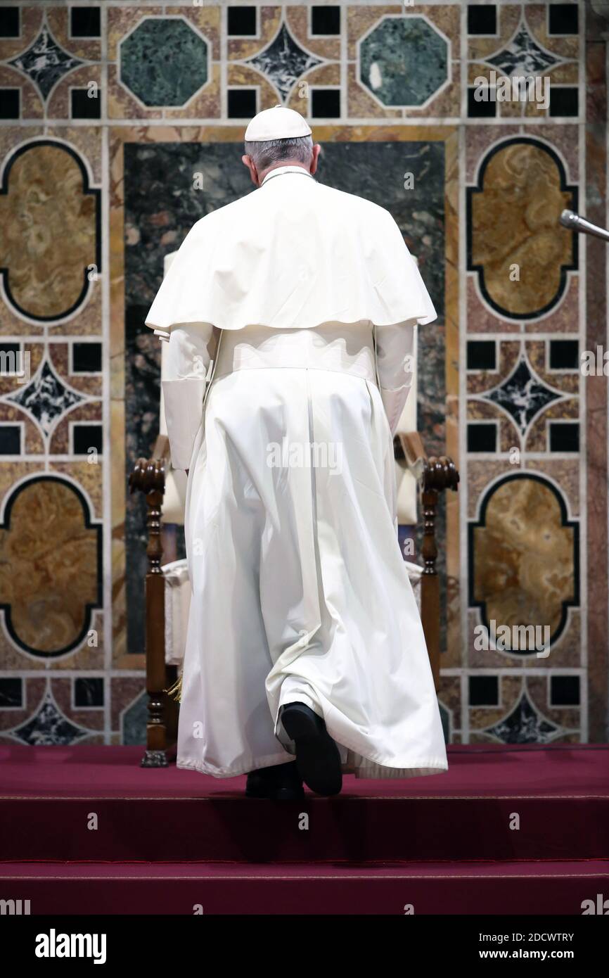 Pope Francis attends an audience with the Members of the Diplomatic ...