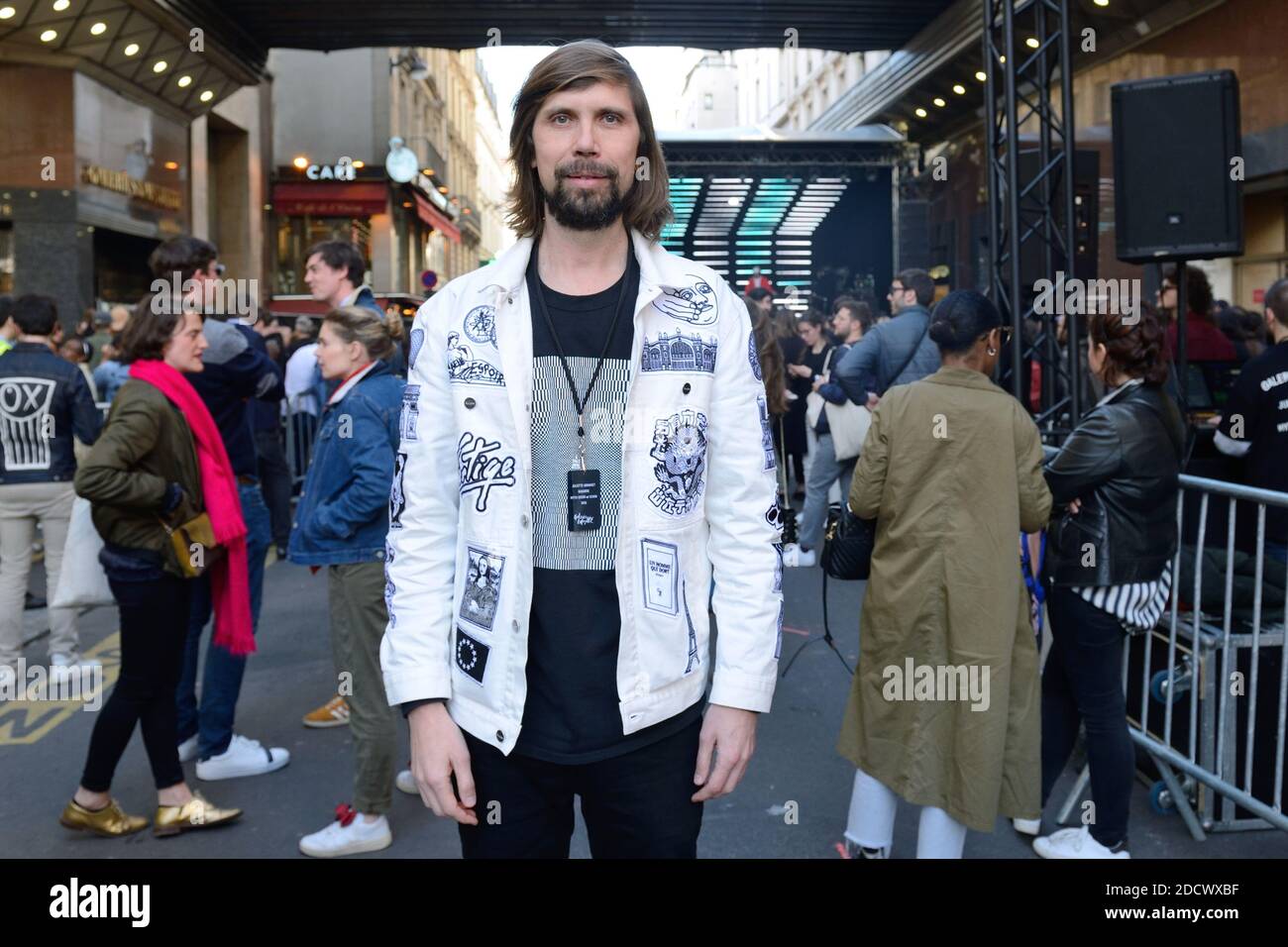 Pedro Winter assiste au showcase Music Machines aux Galeries Lafayette ...