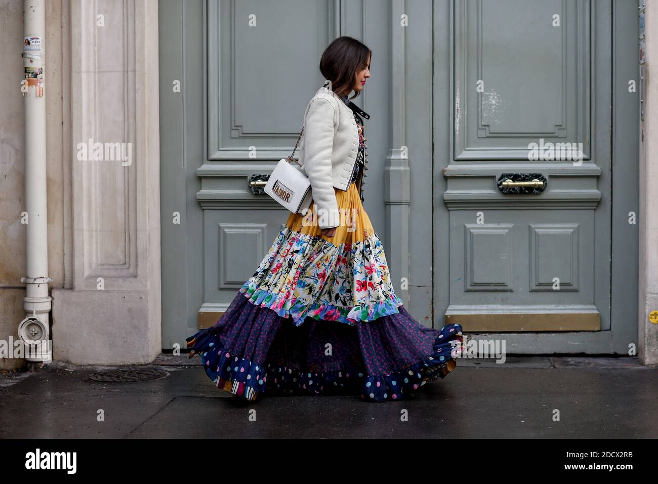 Street style, Pamela Allier arriving at Nina Ricci Fall-Winter 2018 ...