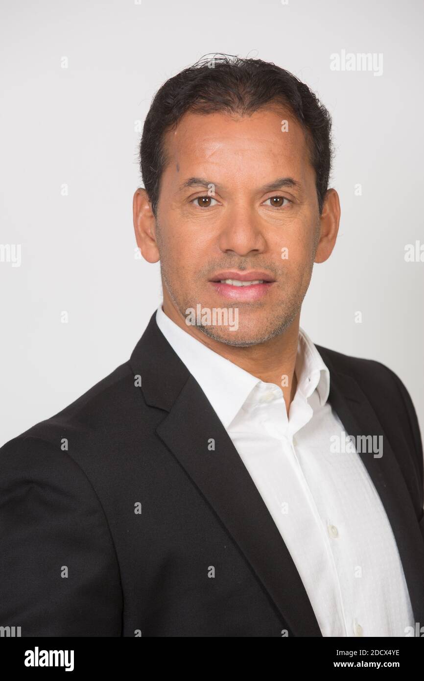 Exclusif - Ali Benarbia lors de la conference de presse RMC sur la ...