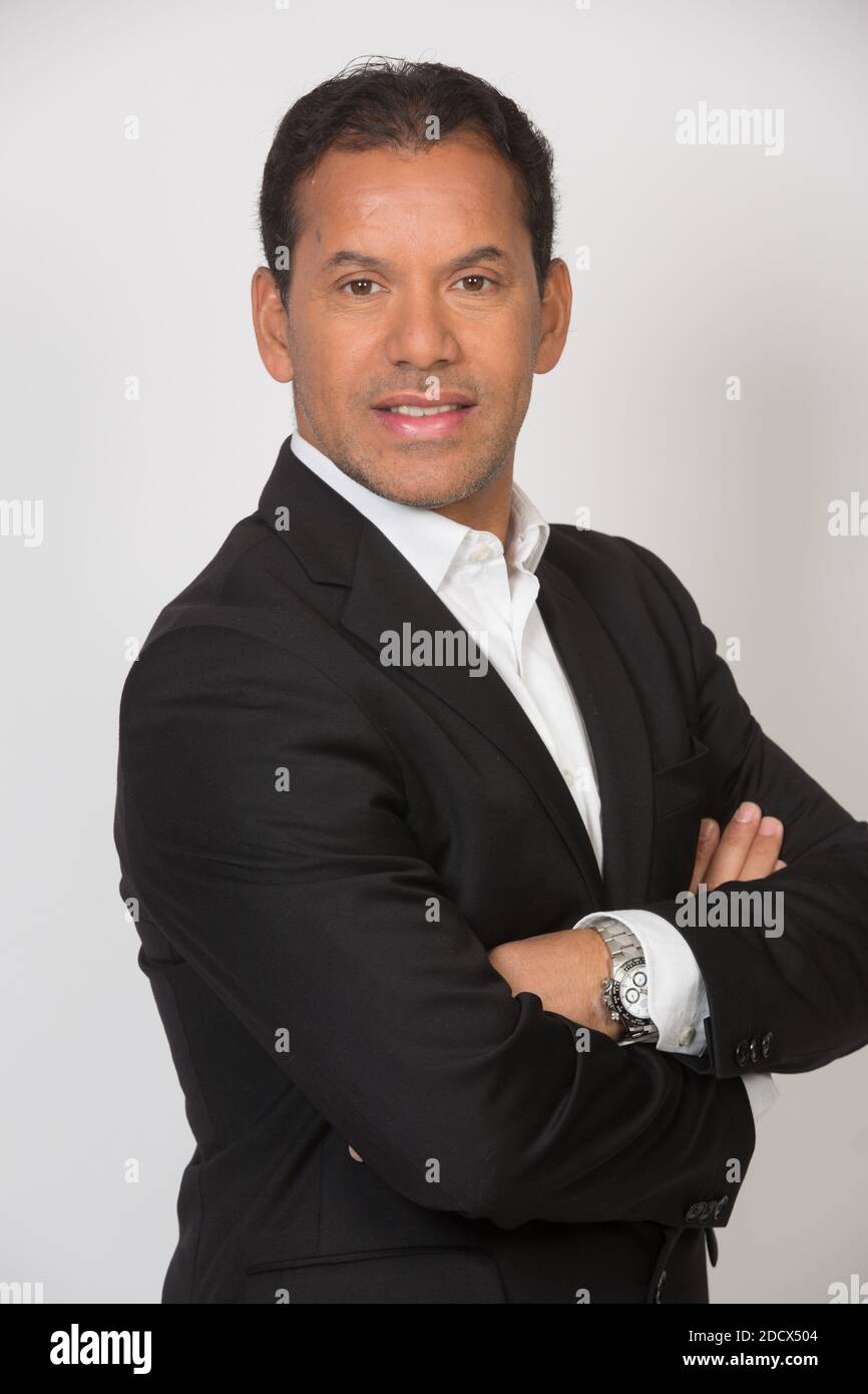 Exclusif - Ali Benarbia lors de la conference de presse RMC sur la ...