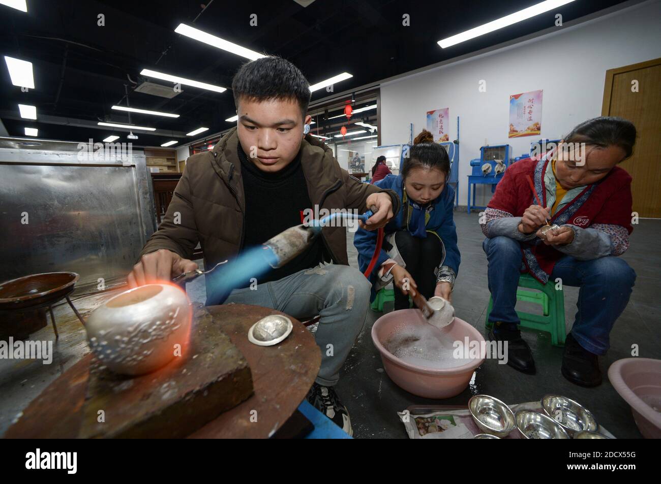 Absolute poverty hi-res stock photography and images - Alamy