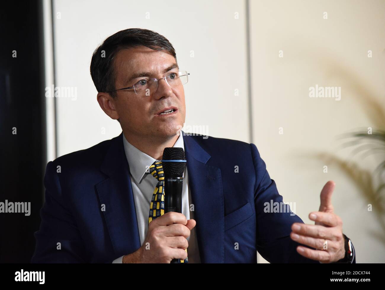 Symphony founder David Gurle meets French Minister of Economy Bruno Le ...