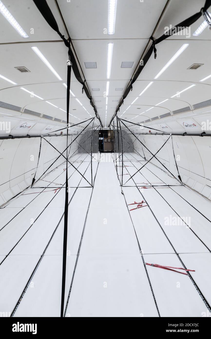 Novespace hi-res stock photography and images - Alamy