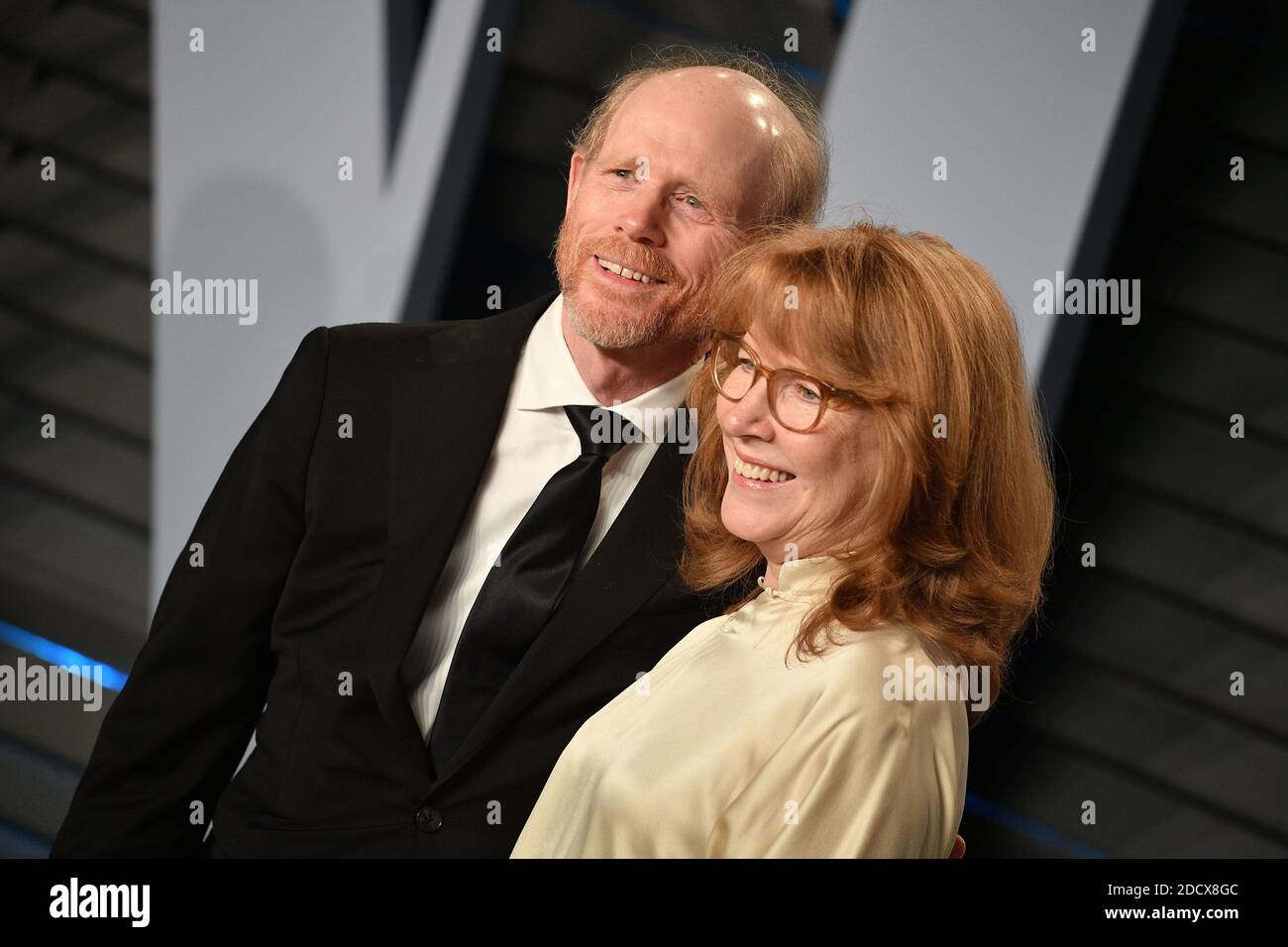 Ron Howard (L) and Cheryl Howard attending the 2018 Vanity Fair Oscar ...