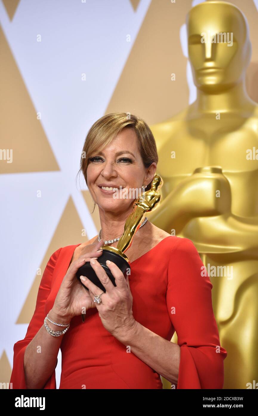 Actor Allison Janney, winner of the Best Supporting Actress award for ...