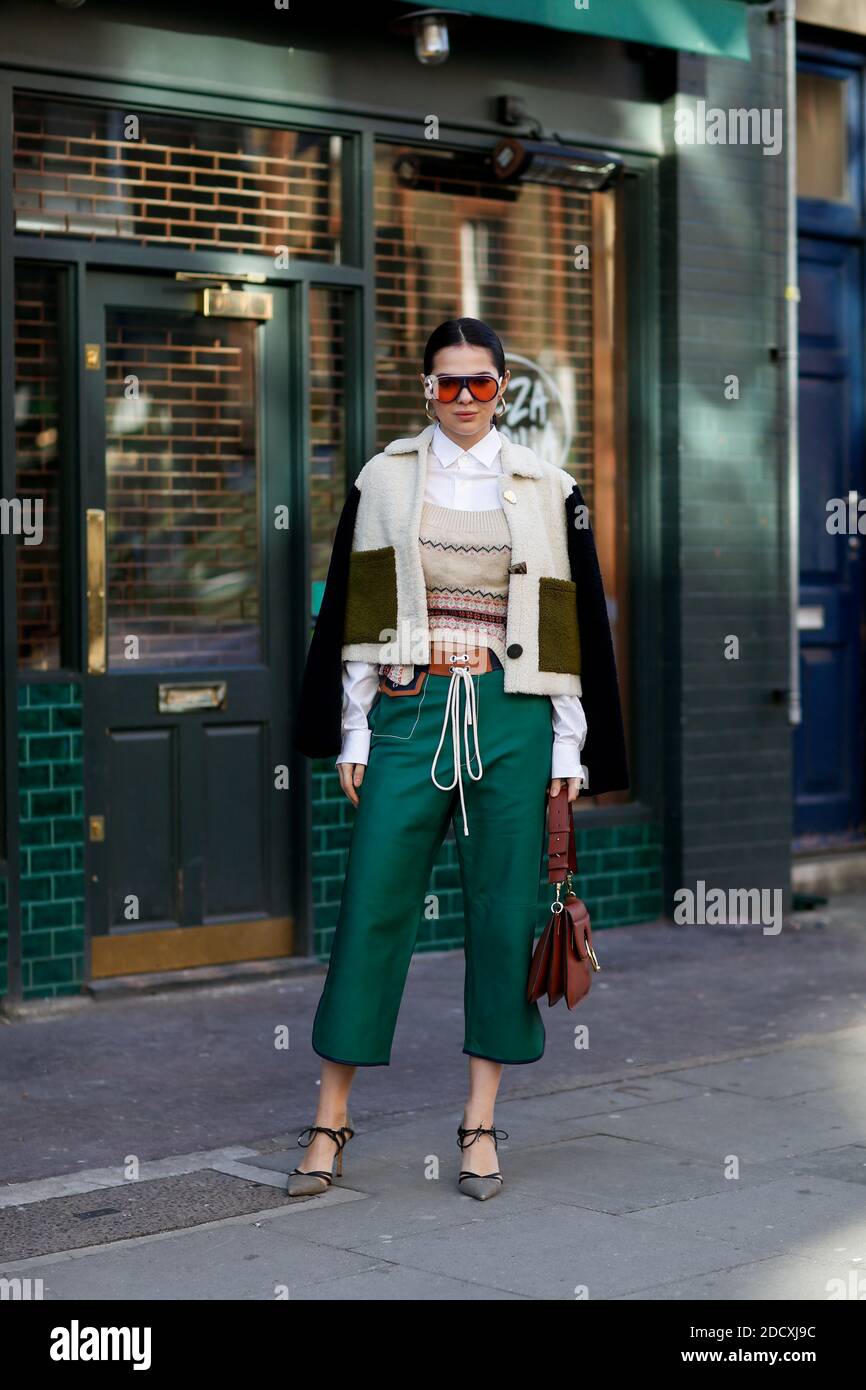 Street style, Doina Ciobanu arriving at JW Anderson Fall-Winter 2018 ...