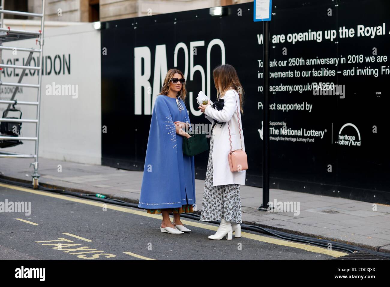 Street style, Juliet Angus and Erica Aulds arriving at Rejina Pyo Fall ...