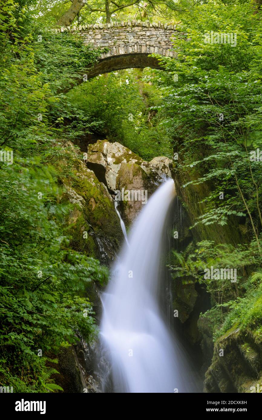 Waterfall english lake district hi-res stock photography and images - Alamy