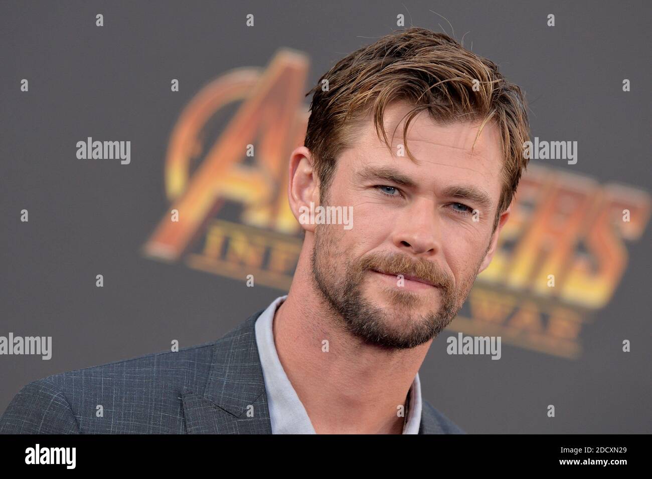 Chris hemsworth premiere 2018 hi-res stock photography and images - Alamy