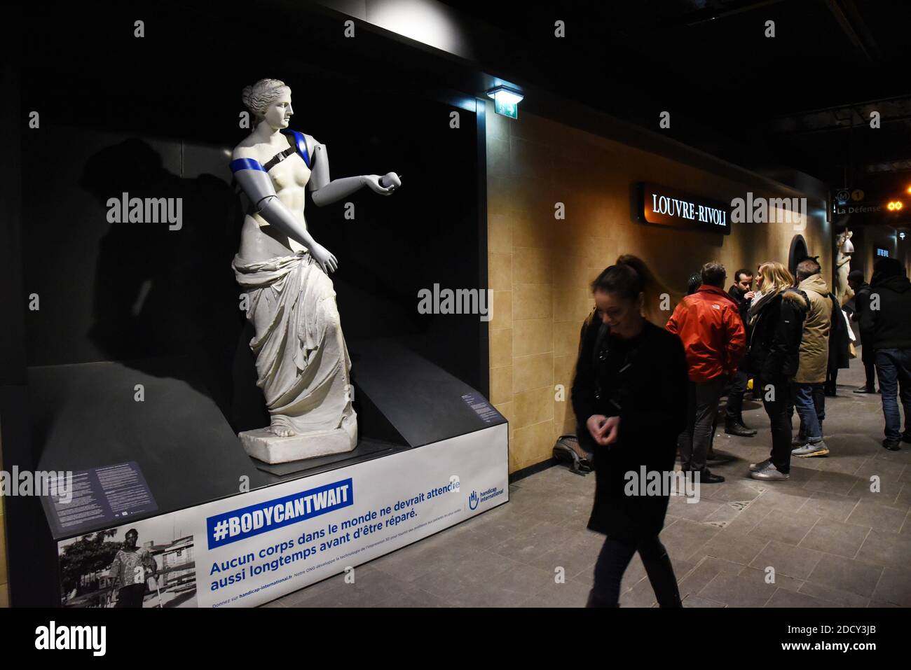 A replica of the Venus de Milo, the famous armless Greek goddess statue ...