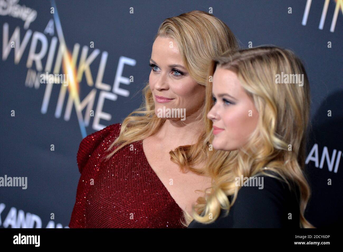 Reese Witherspoon and daughter Ava Phillippe attend the premiere of ...