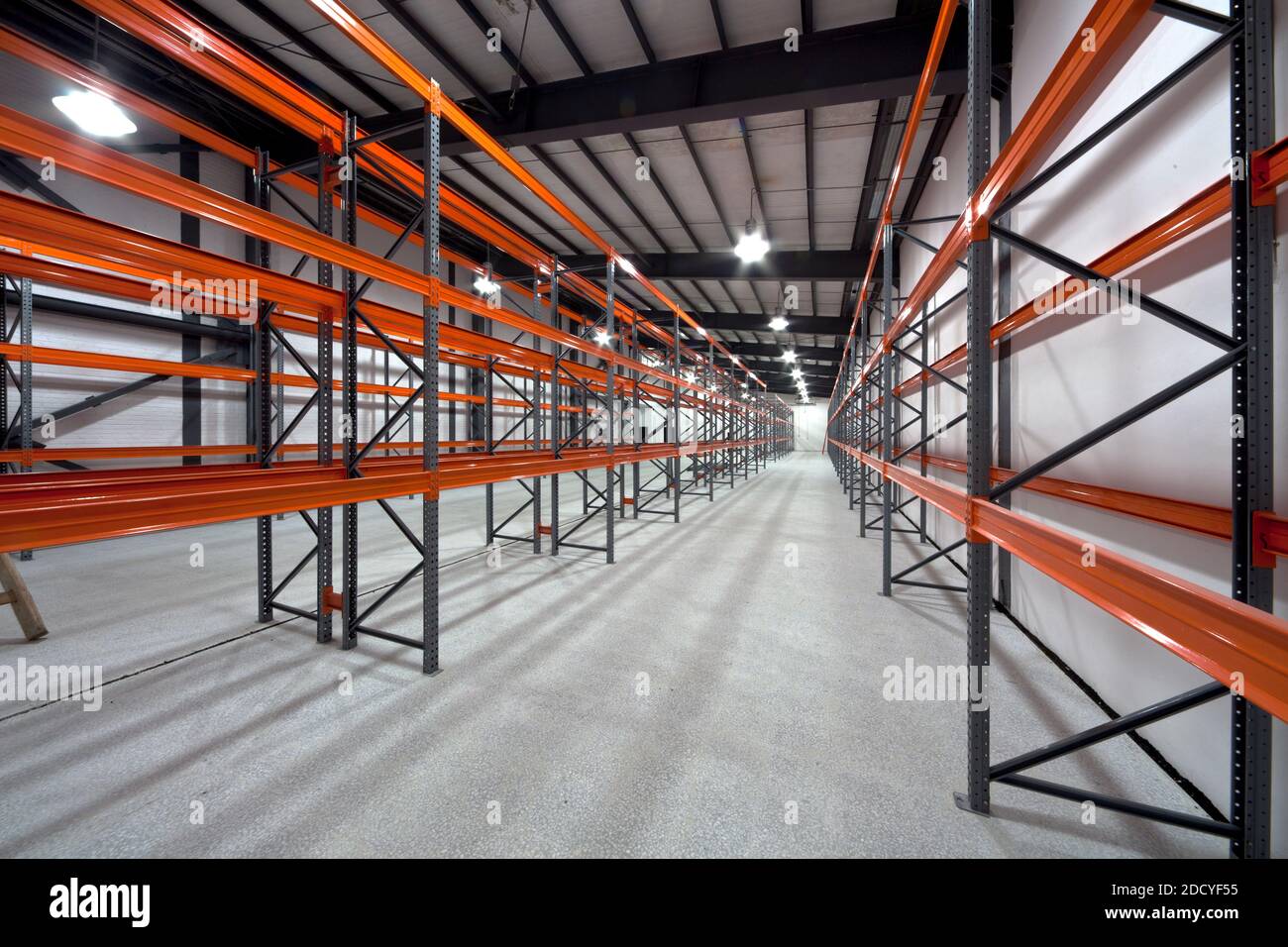 Empty hangar for storage of equipment Stock Photo - Alamy