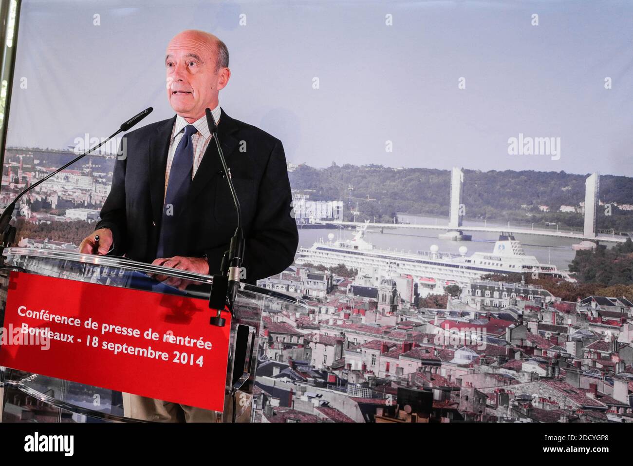 Alain Juppe , mayor of Bordeaux, delivers a speech at the Bordeaux's ...