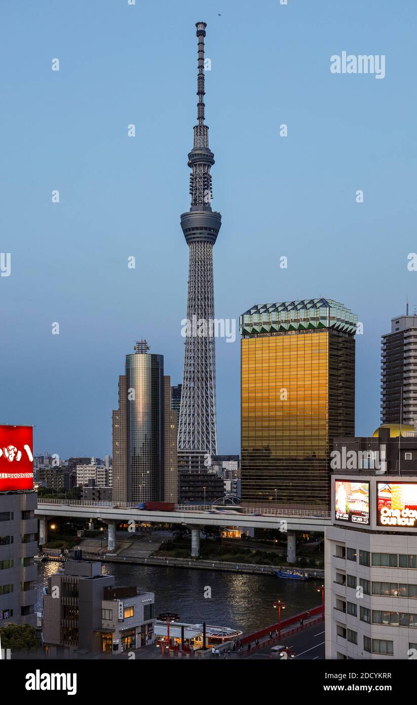 Sky tree japan hi-res stock photography and images - Alamy