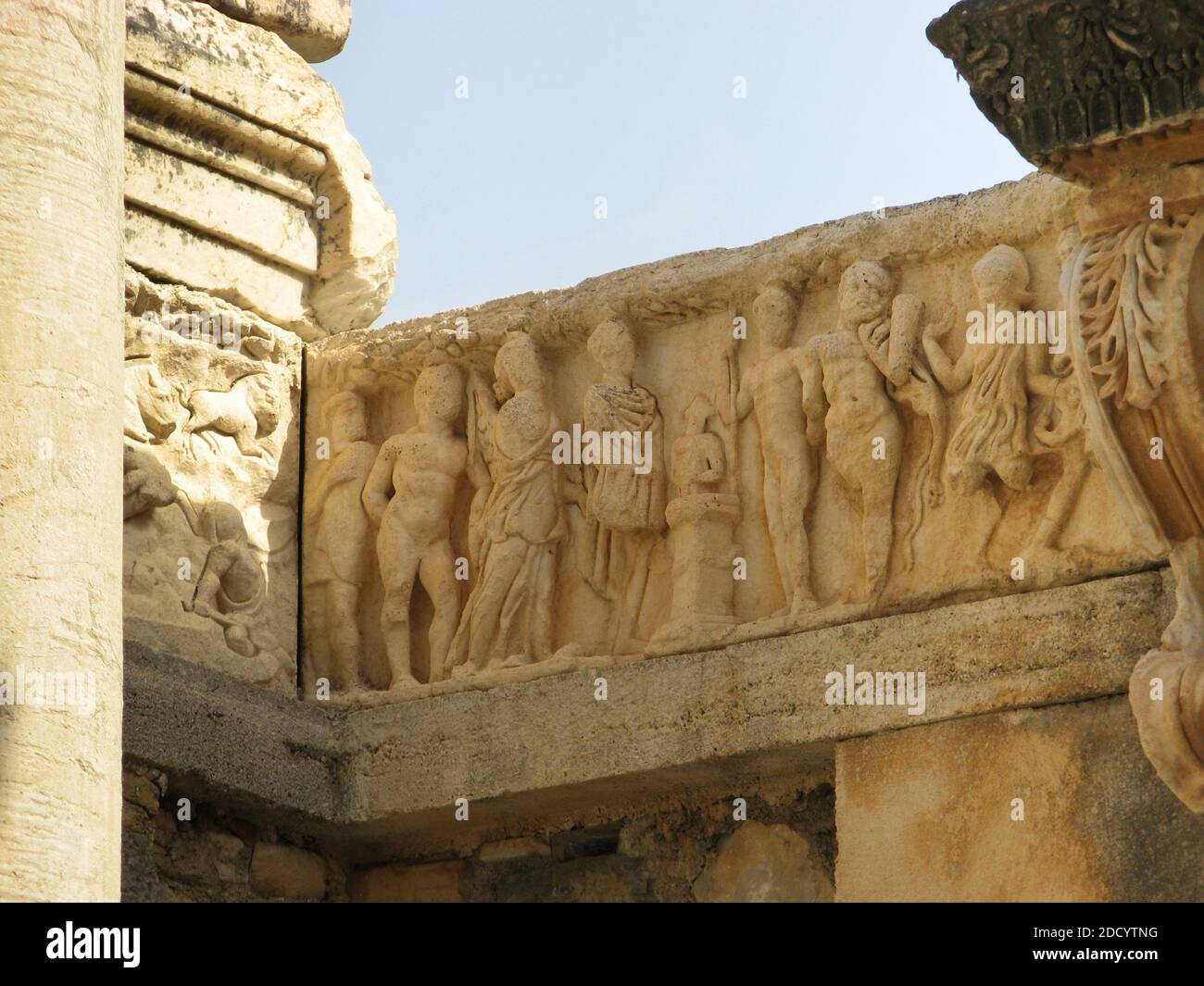 Historical Greco Roman Figures above the Temple of Hadrian at the ...