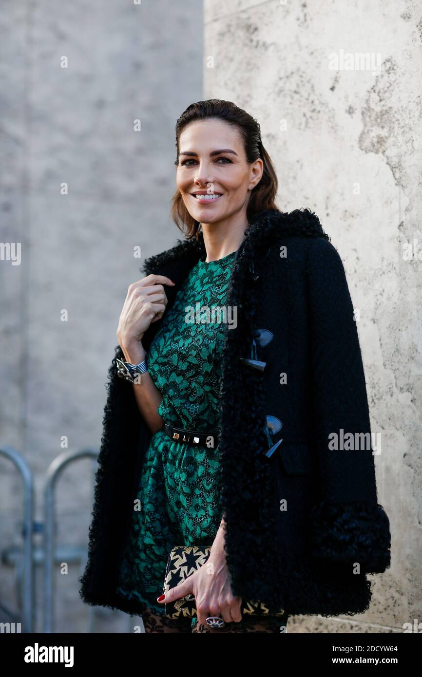 Street style, Adriana Abascal arriving at Giambattista Valli Fall ...