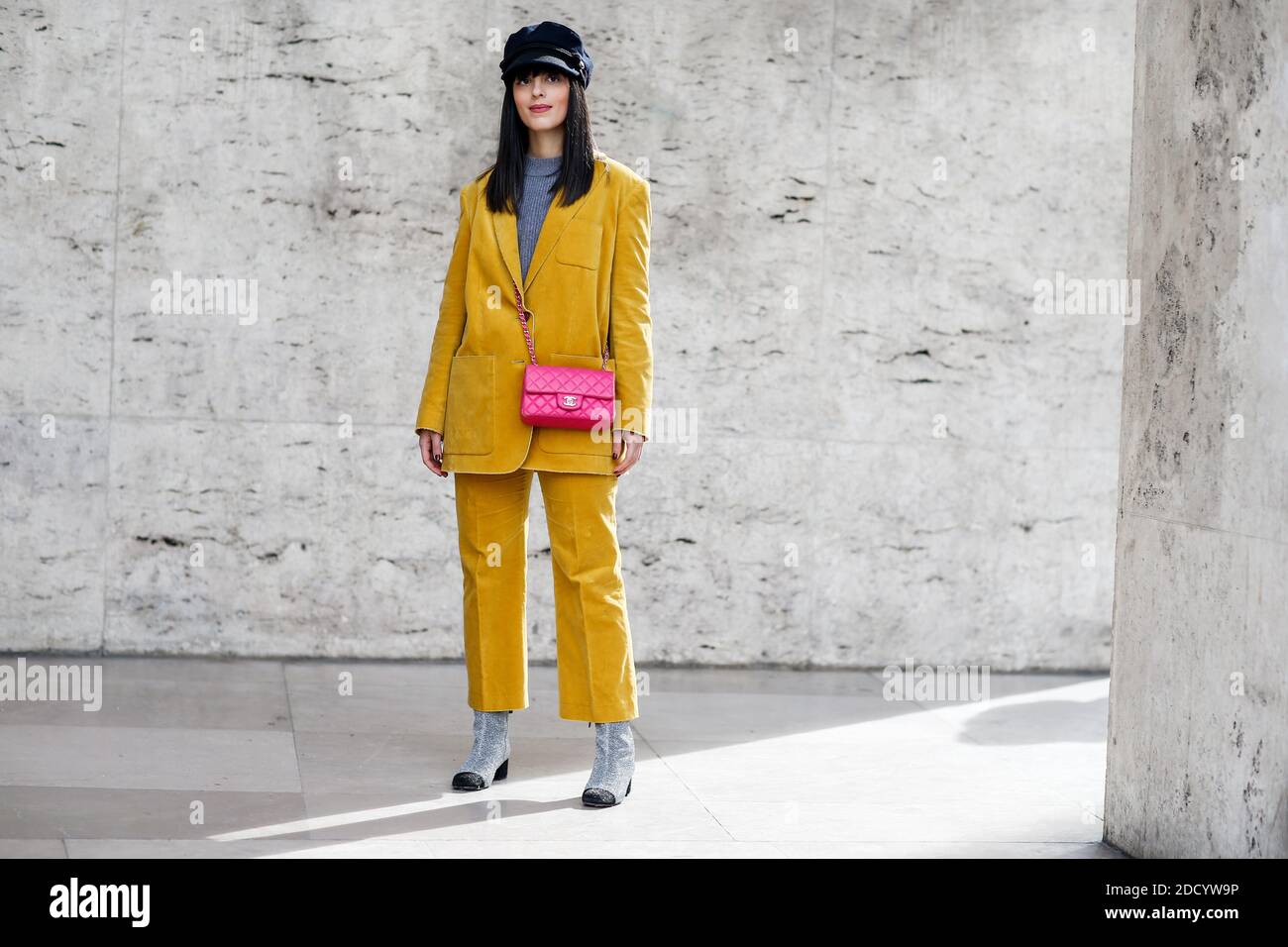 Street style, Laura Comolli arriving at Giambattista Valli Fall-Winter ...