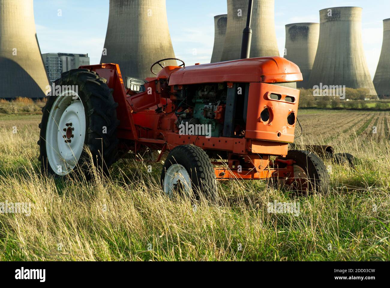 Tractor stuck in farm hi-res stock photography and images - Alamy