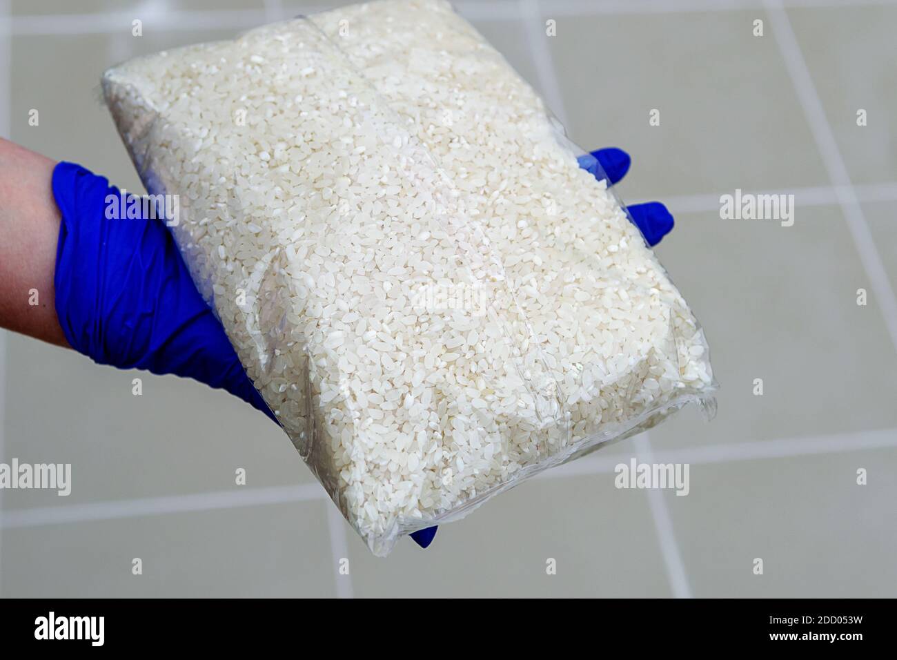 Delivery of arms hi-res stock photography and images - Alamy