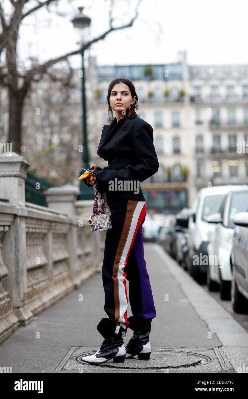 Street style, Doina Ciobanu arriving at Jean-Paul Gaultier Spring ...
