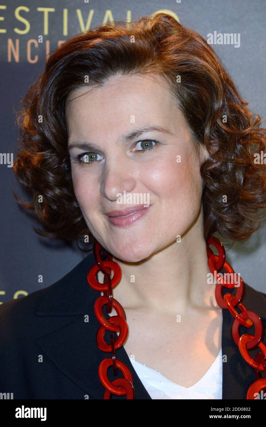 Armelle assiste au photocall d'Ouverture du 8eme Festival 2 ...